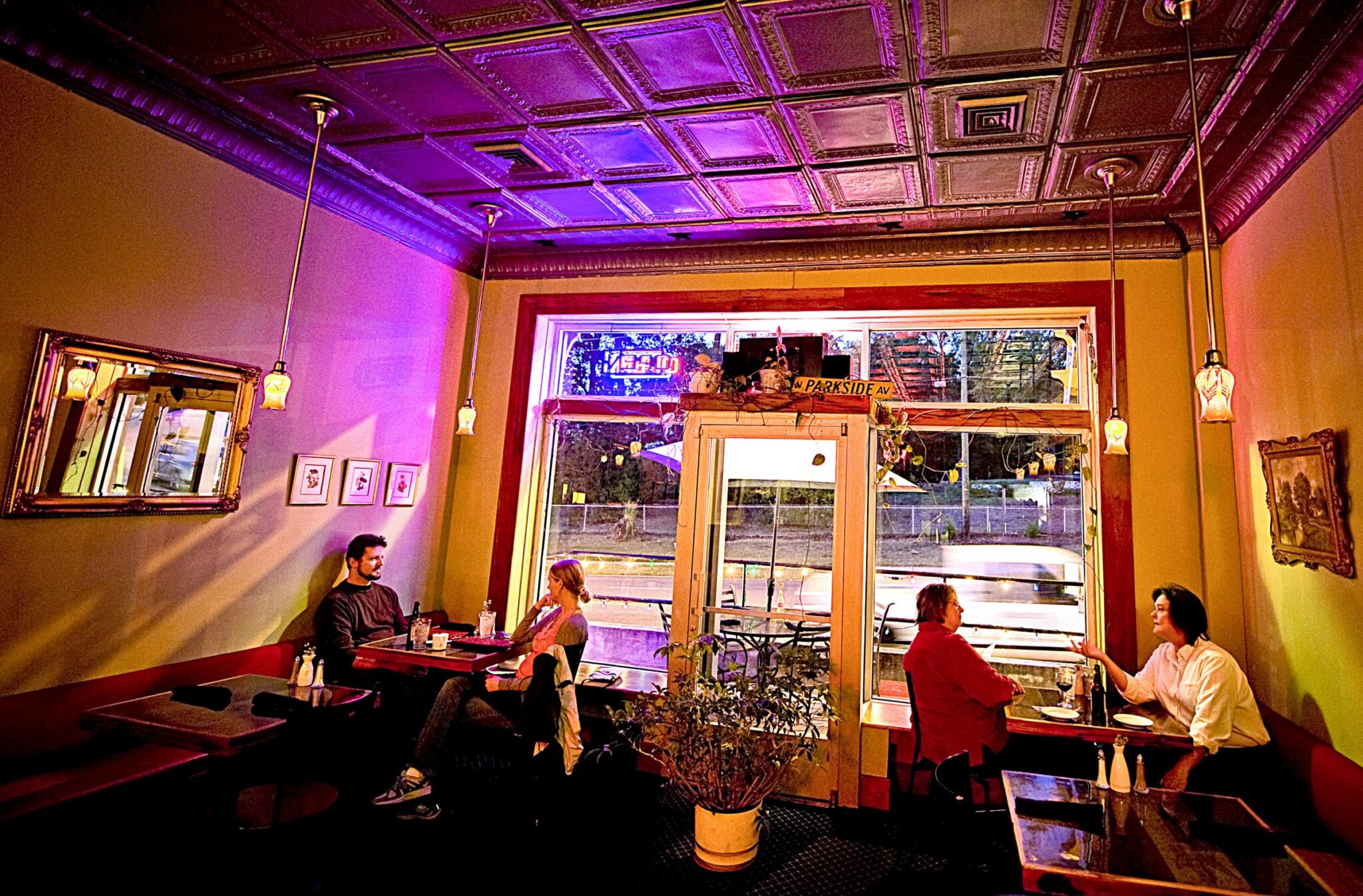 Food Review: Parkside Cafe - Style Weekly